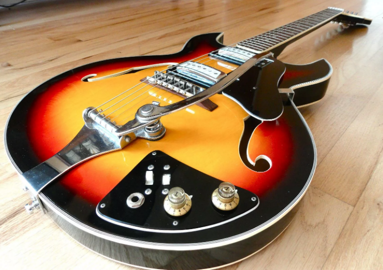 Weight of Gibson Les Paul - 5 top basic facts
