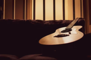 How to tune low e guitar string.9 tips for best experience